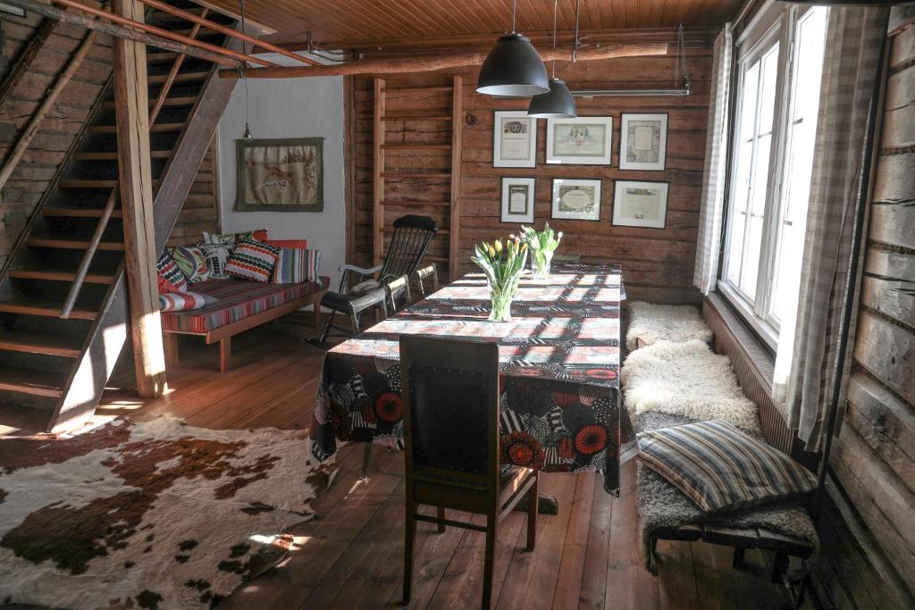 Putkisalon Kartano, Väentupa, Rantasalmi (aktualisierte Preise für 2026)