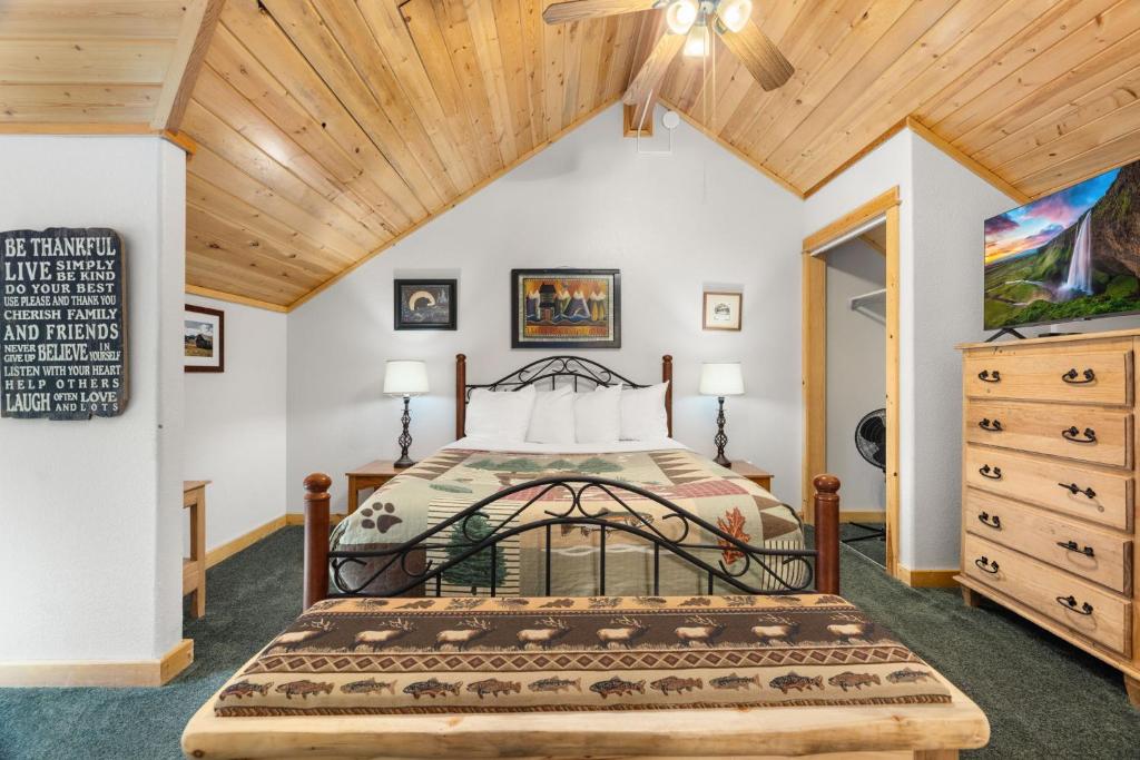 Creekside Condos D by Estes Park Condos, Estes Park (updated prices 2026)