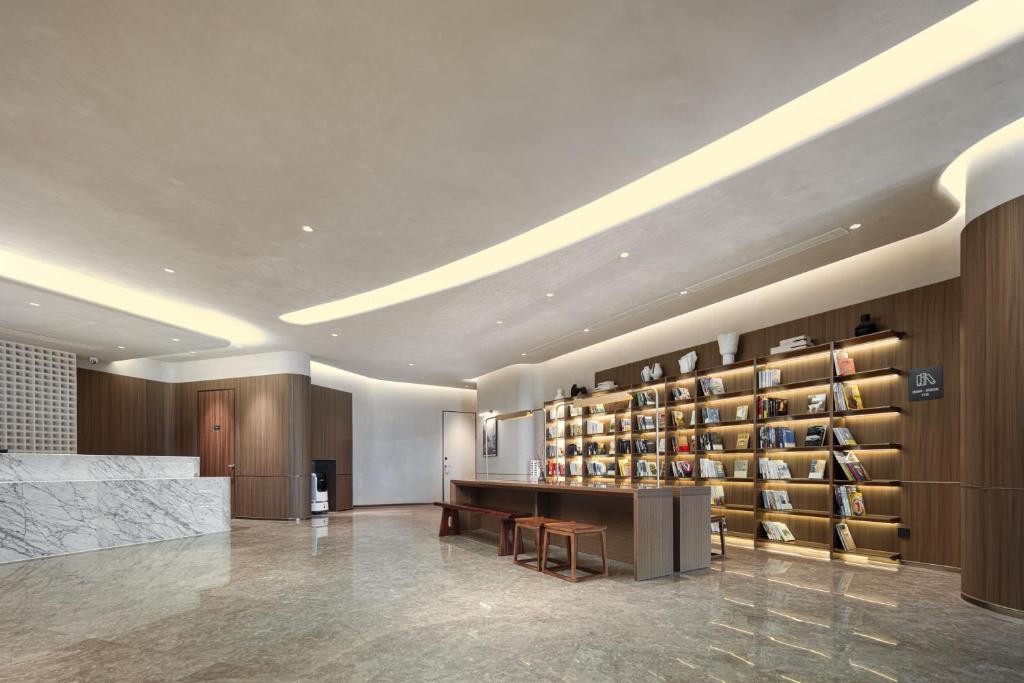 Atour Hotel Ningbo Cixi Ancient Town, Ningbo (updated prices 2025)