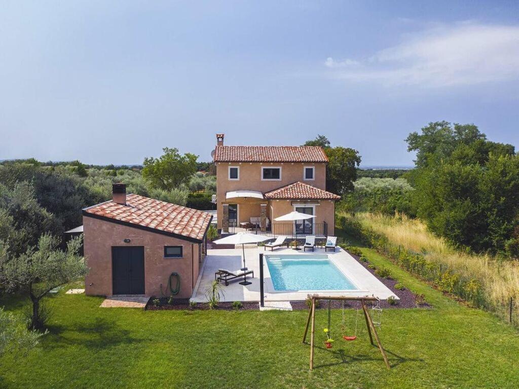 Villa Azur Comfortable holiday residence, Marčana (updated prices 2024)