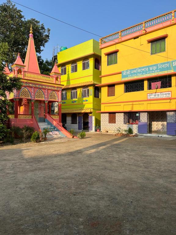 Sri Sri Nanda Kishor Bhakta Nivas, mayapur (актуальные цены 2025 года)