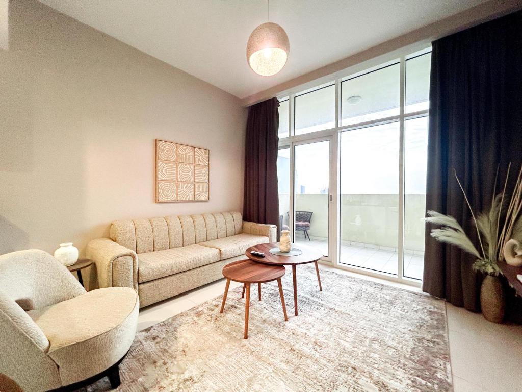 Comfortable 1 BR-Tower 108, Dubai (uppdaterade priser för 2025)