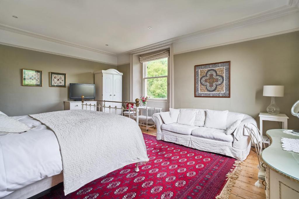 Luxury Big House Berkeley House near Bath, Bath (updated prices 2025)