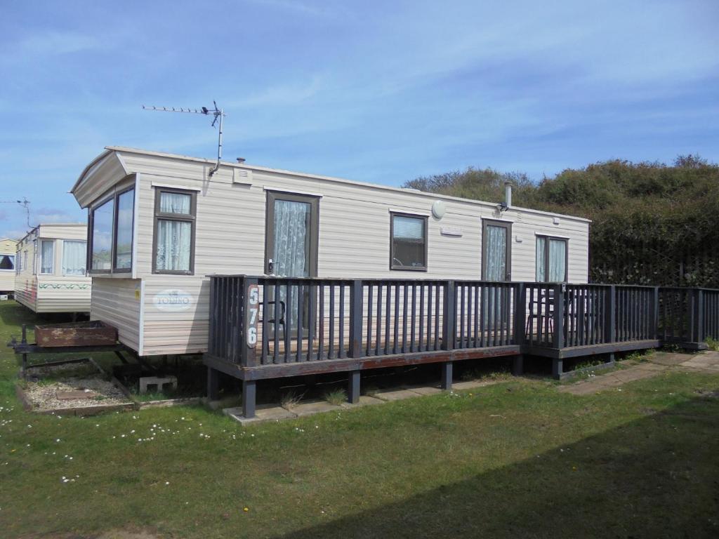 Promenade Ingoldmells Albany 6 Berth Access to the beach, Ingoldmells ...