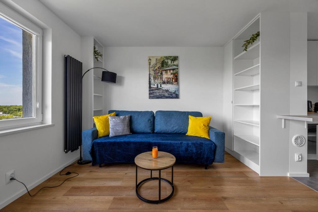 Warsaw Wola Studio - 9th Floor, City View - by Rentujemy, Warsaw ...