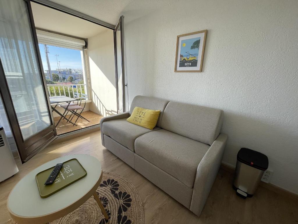 Sete, Studio en bord de mer avec terrasse, Sète (updated prices 2025)