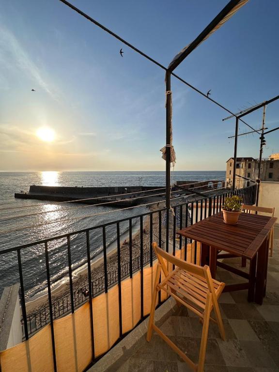 Marina House 79, Cefalù (updated prices 2026)