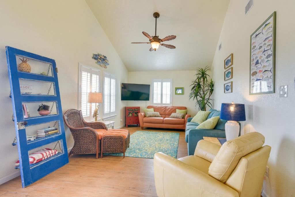 Walk to Shore Surfside Beach Home with Bay Views, Surfside Beach ...