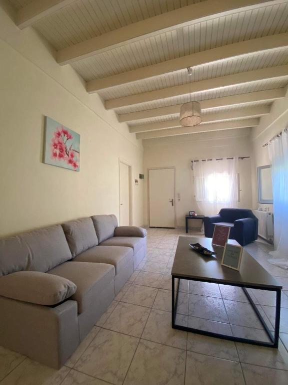 George's Country Corfu House, Áfra – Updated 2024 Prices