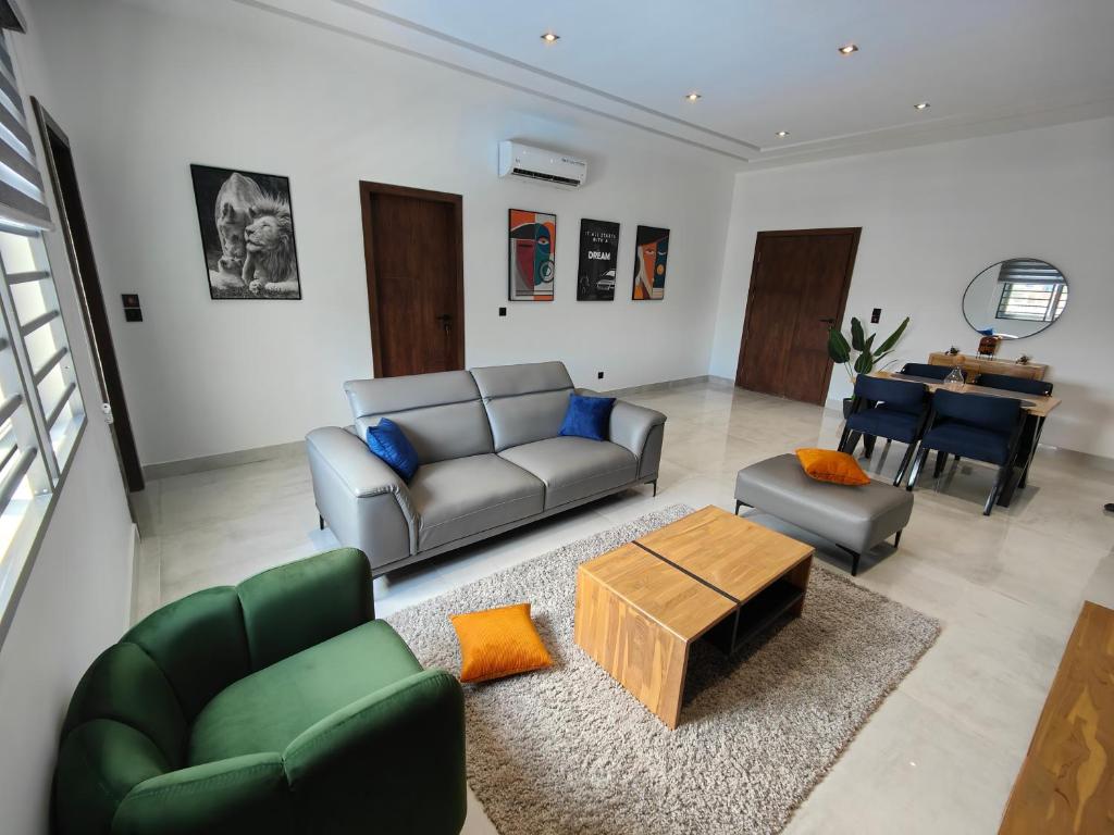 Tropical Extaz, Luxe, modernité et passion, Cotonou (aktualisierte ...