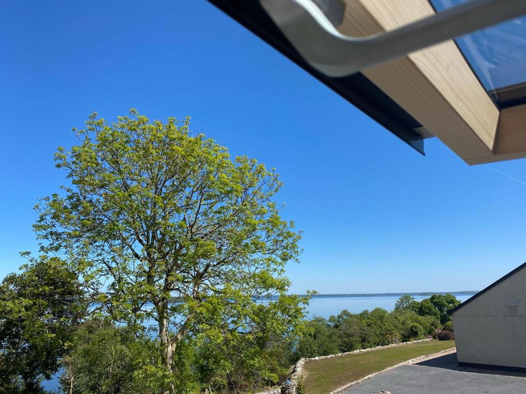 Lough Corrib Lodge - with private access to lake, Galway (updated ...