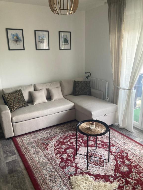 Charmant T2 : proche aéroport Orly et place de parking, Choisy-le-Roi ...