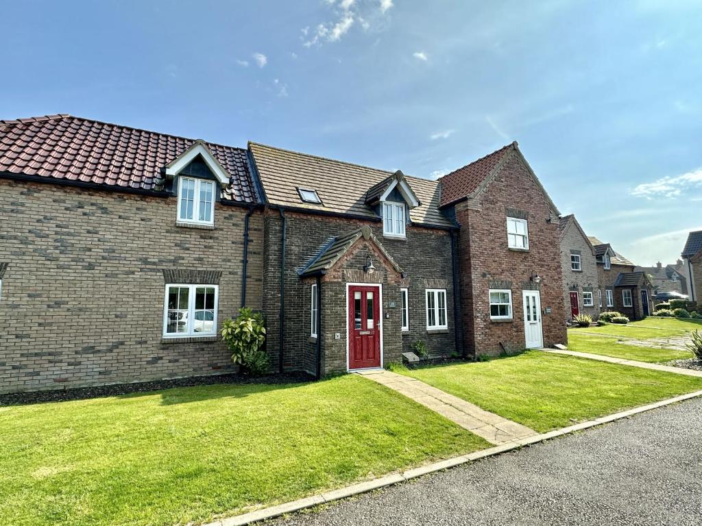 Nantucket Cottage, Filey (updated prices 2026)