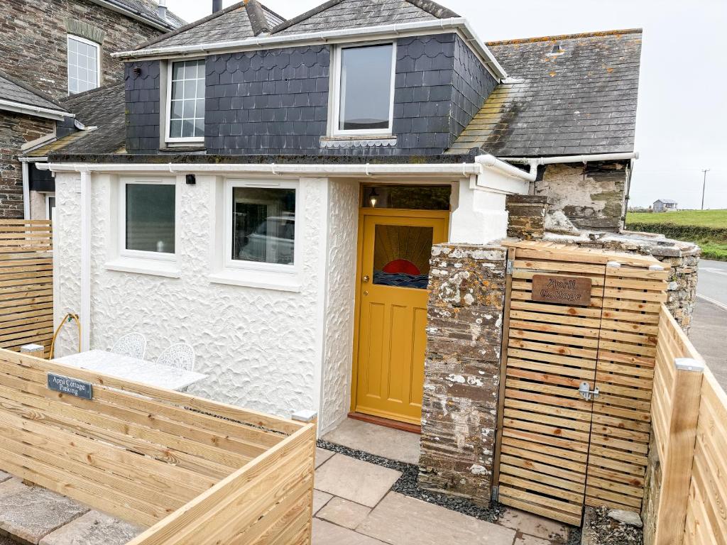 April Cottage, Tintagel (updated prices 2026)