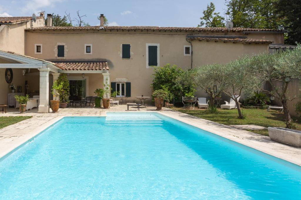 Le Mas du Château en Provence, Le Pontet (updated prices 2026)