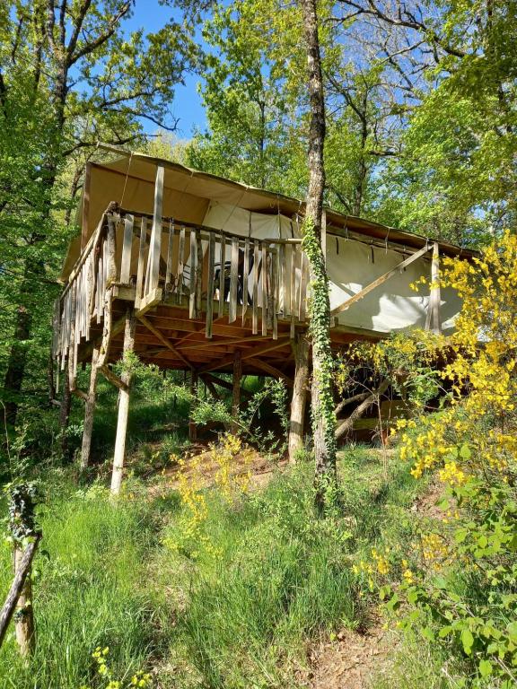 Camping Terre Rouge, Villecomtal (updated prices 2025)