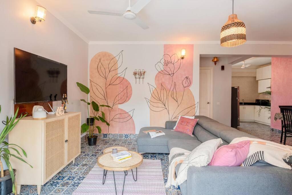 Pink Lemonade 1 BHK Pool Nr Thalassa, Old Goa (updated prices 2025)