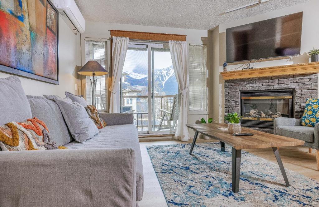 Lovely Mountain View 2 Bedroom Suite, Canmore (updated prices 2025)