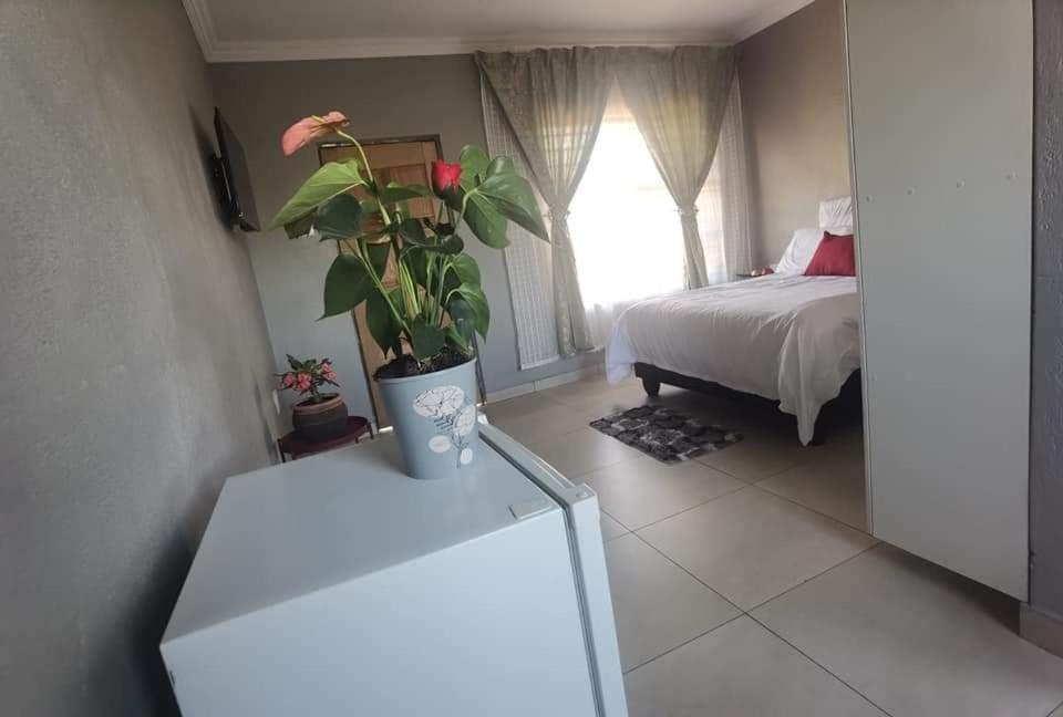 Monavy Riverside Hotels in Tzaneen, Lenyenye (updated prices 2025)