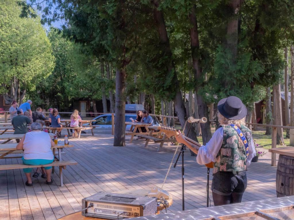 Red Bay Lodge, Red Bay (updated prices 2024)