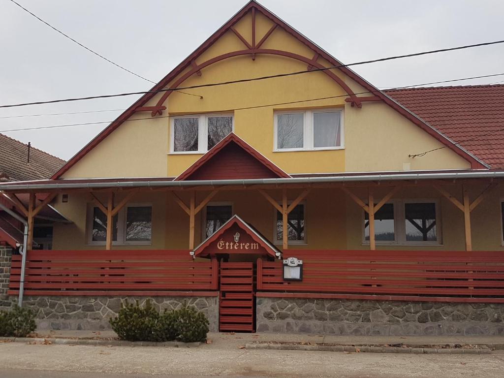 Két Vándor Fogadó, Mátraderecske (precios actualizados 2025)