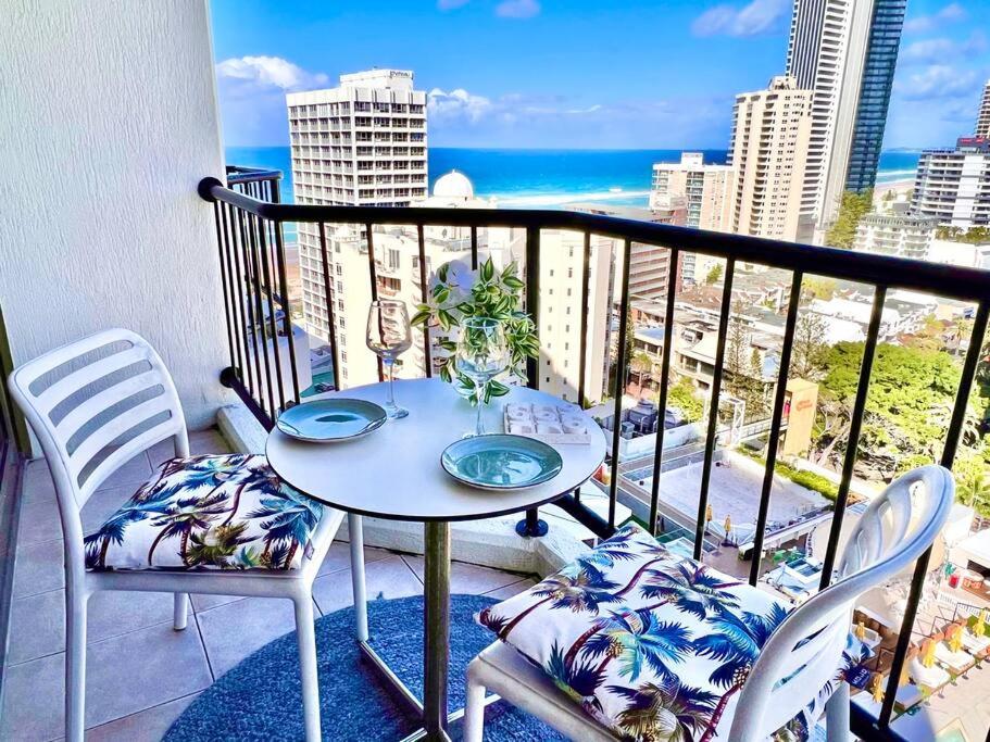L15 Ocean View Suite with 2 Beds, Gold Coast (updated prices 2025)