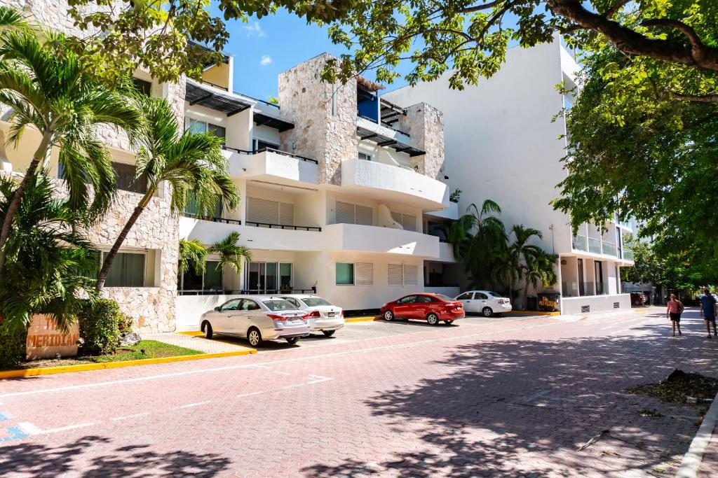 Meridian 208 condo, Playa del Carmen (updated prices 2025)