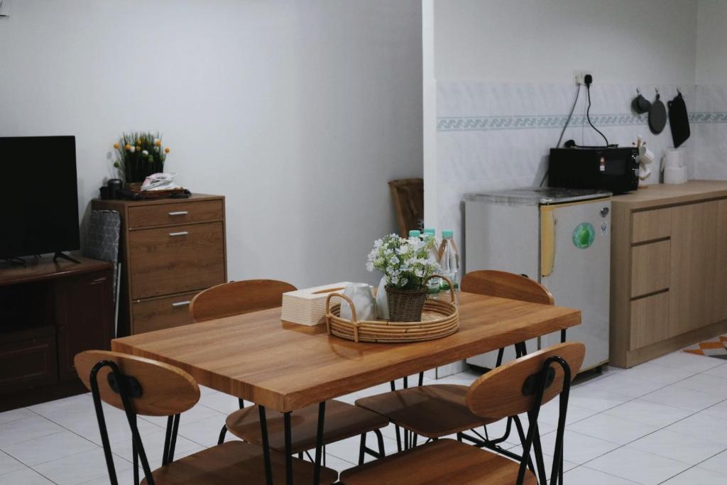 Jo Jo Homestay @ Pangkor Coral Bay Resort, Pasir Bogak (updated prices ...