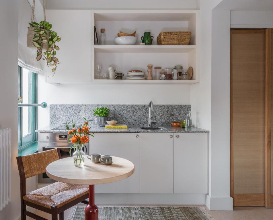 Mason & Fifth, Bermondsey, London (updated prices 2025)