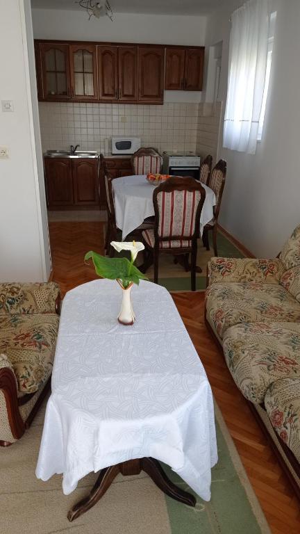 Neven, Trebinje (updated prices 2025)