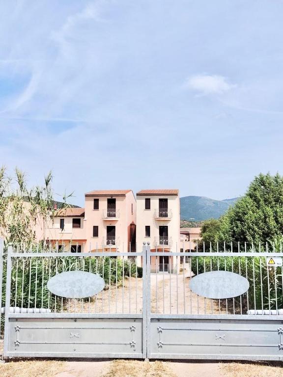 Hadley House Key to Villas, Viddalba (aktualisierte Preise für 2025)