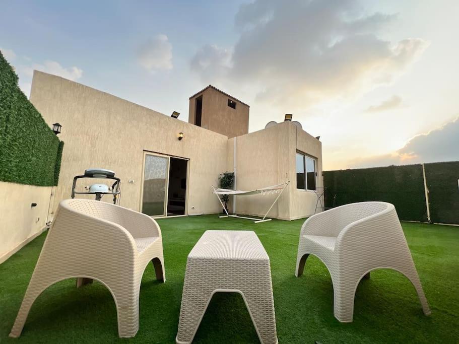 modern roof top greenery terrace, Cairo (updated prices 2025)