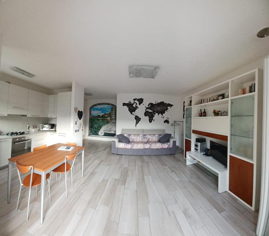 Casa di Sofia e Oscar Lago di Como Canzo, Canzo (aktualisierte Preise ...