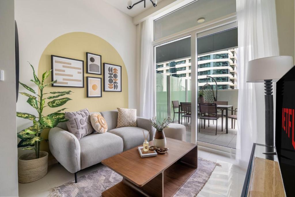 GuestReady - Magnificent living at Reva Residence, Dubai (updated ...