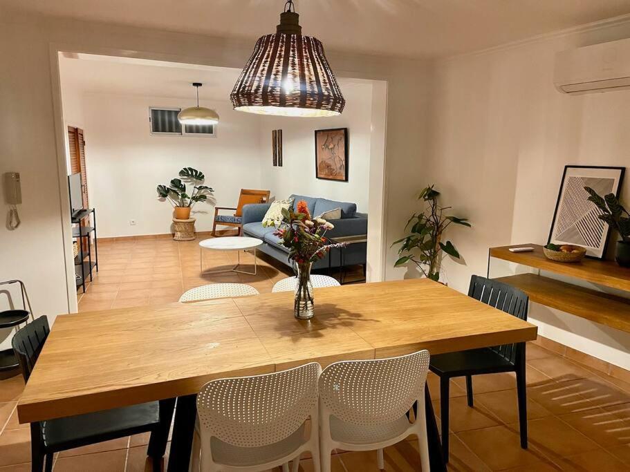 Azores Luxury Sao Roque House, São Roque (updated prices 2025)