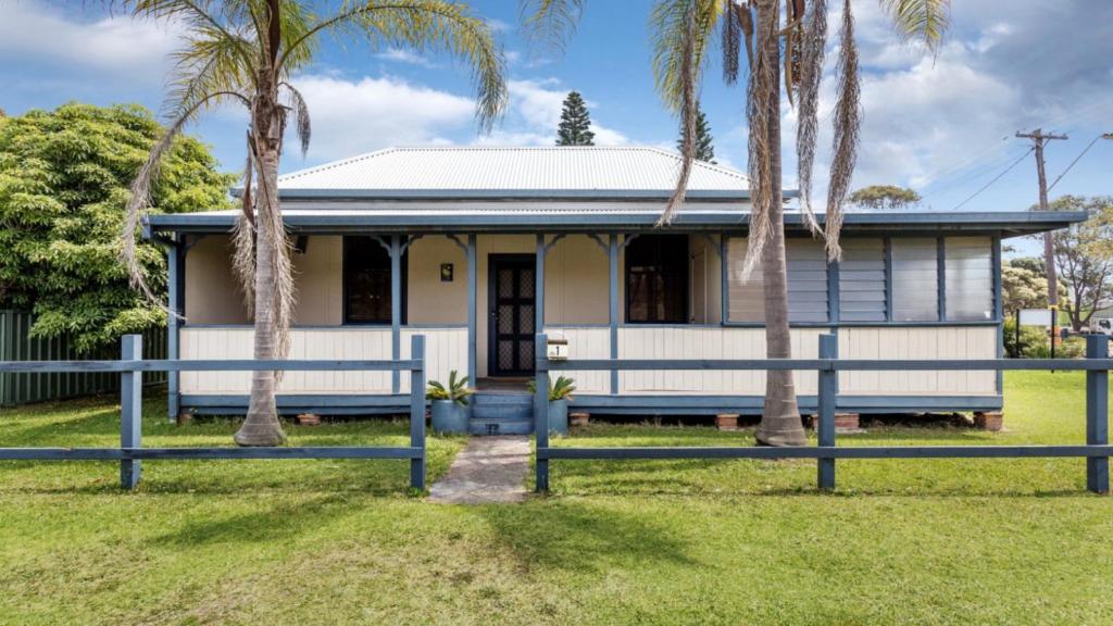 Old Bar Cottage, Old Bar (updated prices 2026)