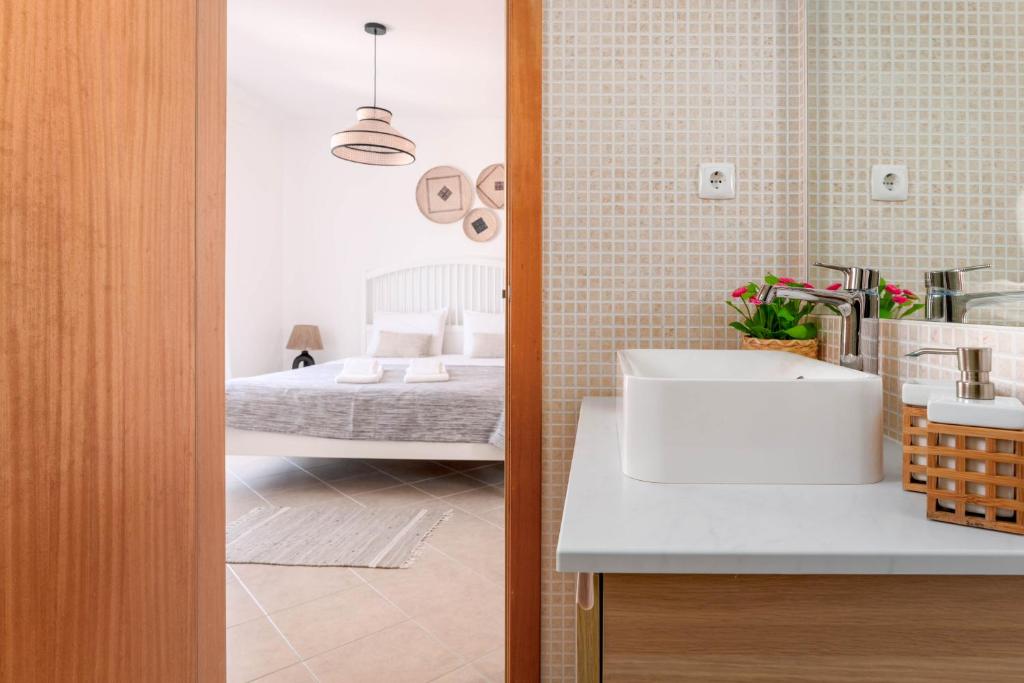 Vivenda Duneta - in Walking Distance to the Beach!, Aljezur (updated ...