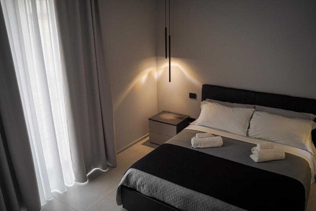 Jay House, Floridia (updated prices 2025)