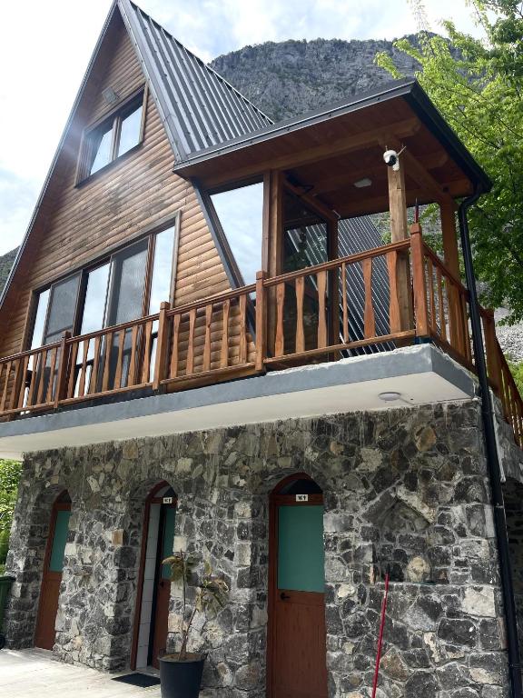 Guesthouse Te Pjerini Selcë-Cem, Shkodra (aktualisierte Preise für 2025)