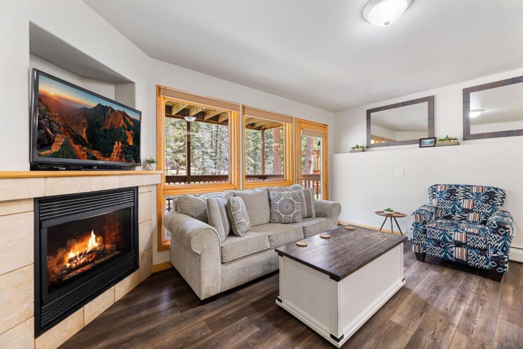 Creekside Suites 16 by Estes Park Condos, Estes Park (updated prices 2026)