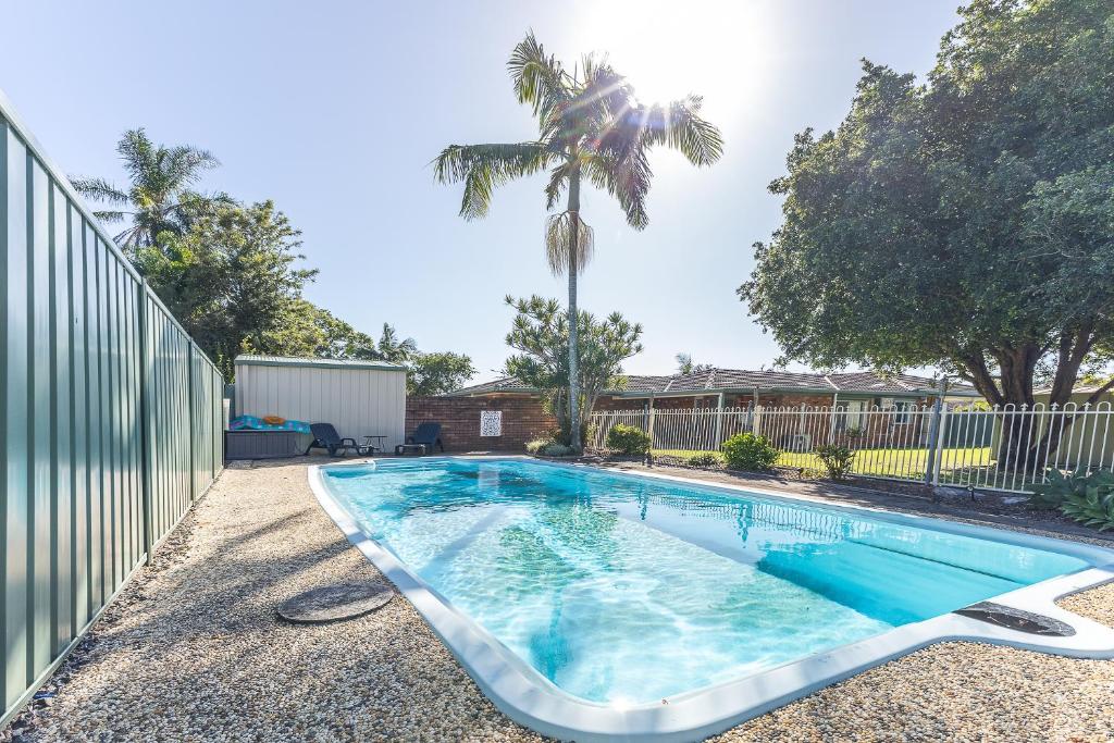 Family Oasis with Pool and Games, Coffs Harbour (updated prices 2026)