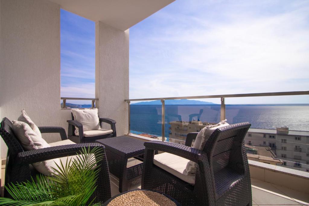 Modern Central Seaview Apartment Saranda, Sarandë (updated prices 2024)