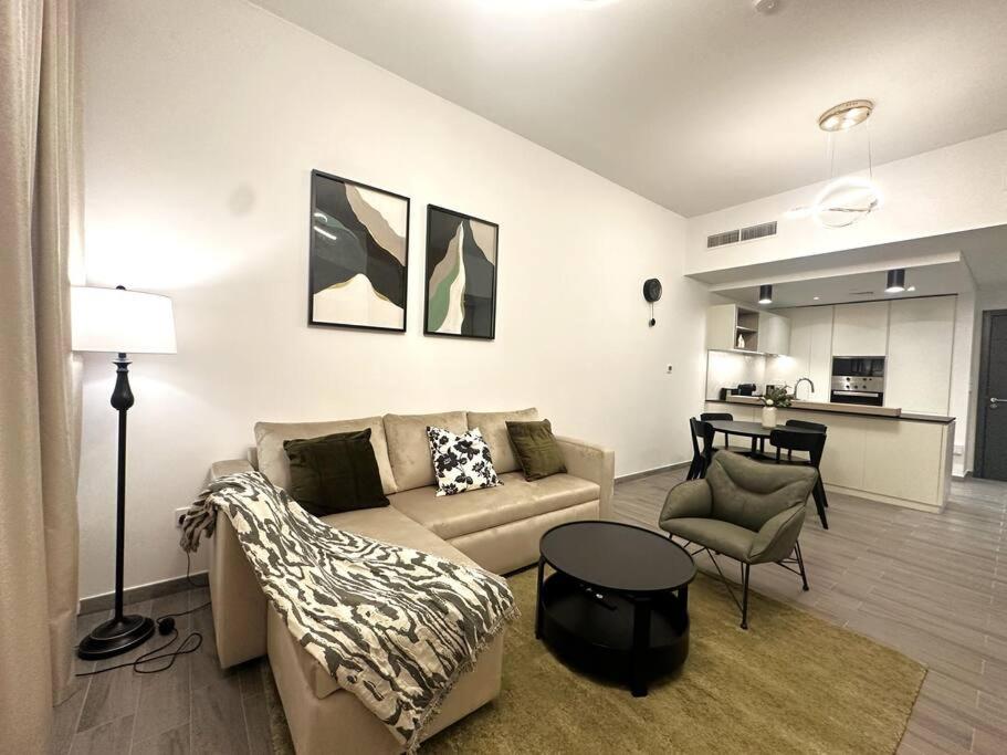 Brand New 1-Bed in JVC : Your Stylish Retreat, Dubai (updated prices 2025)