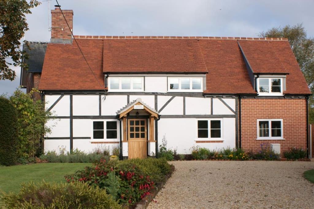 Luxury Cottage, close to Paultons Park, Cadnam (updated prices 2025)