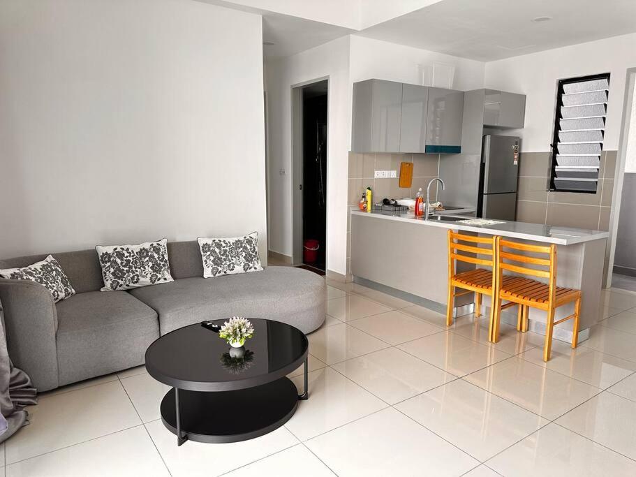 Luxury 2bedroom 2 bathroom Apartment KLCC VIEW-Trion KL, Kuala Lumpur (updated prices 2025)