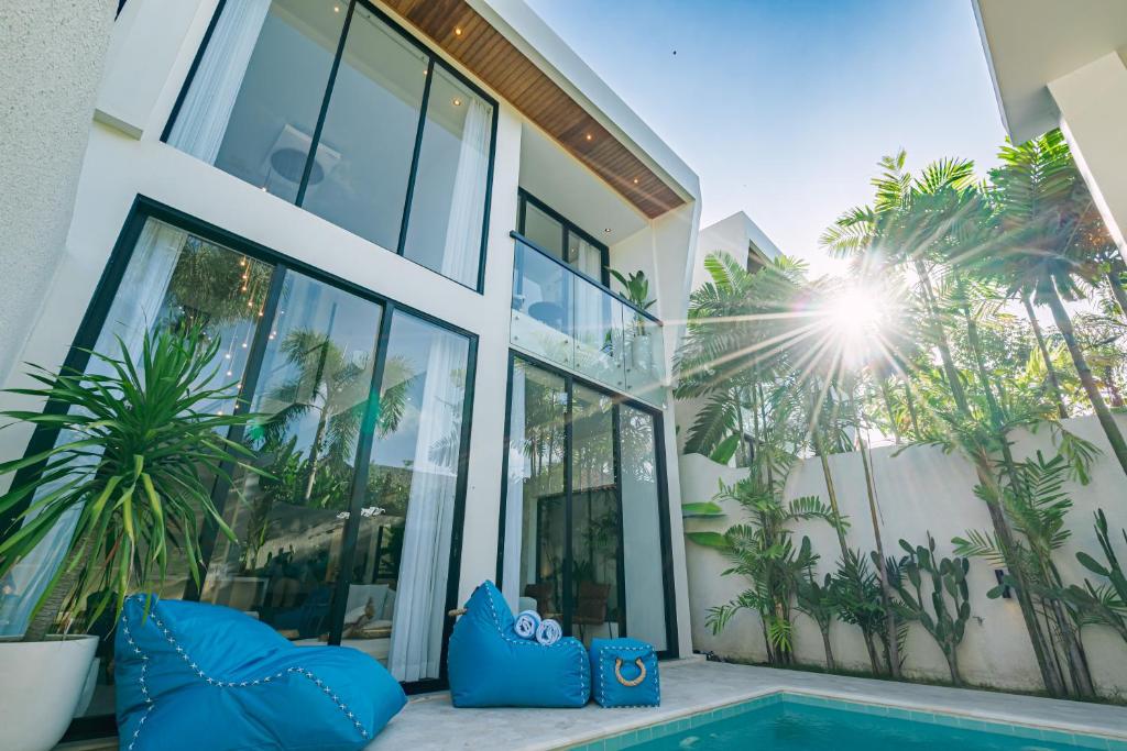 Villa Surya, Luxurious 2BR private villa in Canggu quiet parts, Canggu ...