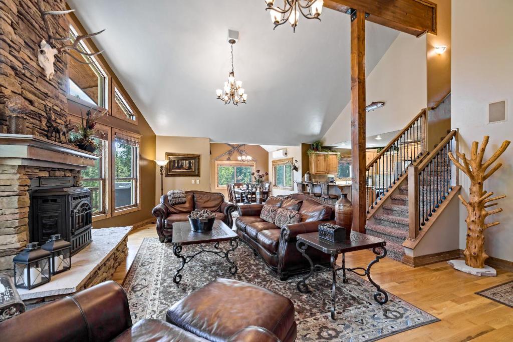 Payette RIver Estate - Game Room - Hot tub - Firepit - AC - Trailer ...