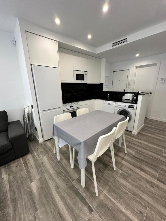 Piso céntrico y reformado en Platja dAro ed Canigo, Castell-Platja d ...