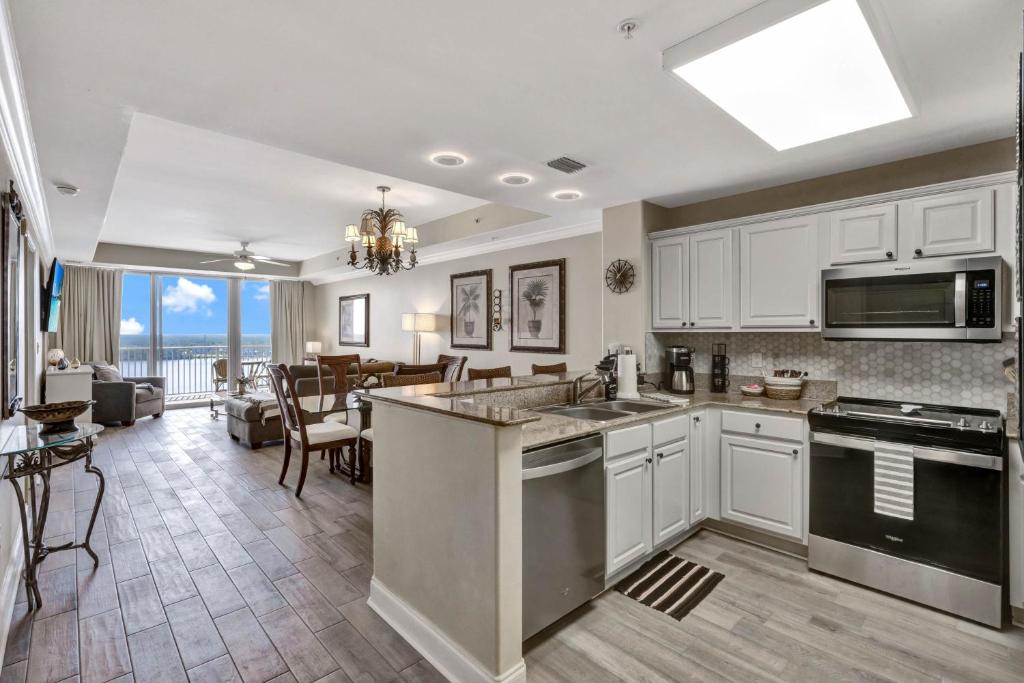 Sunshine Oasis - Orlando Lakefront Luxury, Orlando (updated prices 2025)