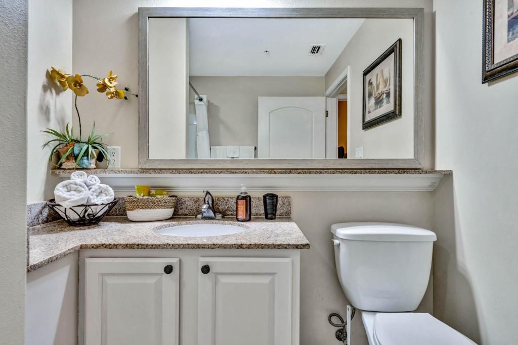 Sunshine Oasis - Orlando Lakefront Luxury, Orlando (updated prices 2025)